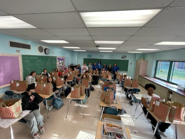 Team 8C Give Back Day - Saratoga City School District